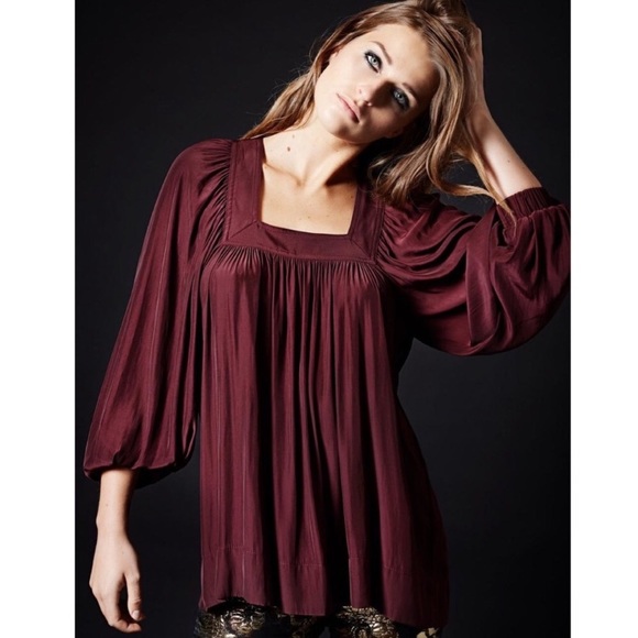 Smythe | Tops | Smythe Square Neck Puff Sleeve Silk Blouse | Poshmark